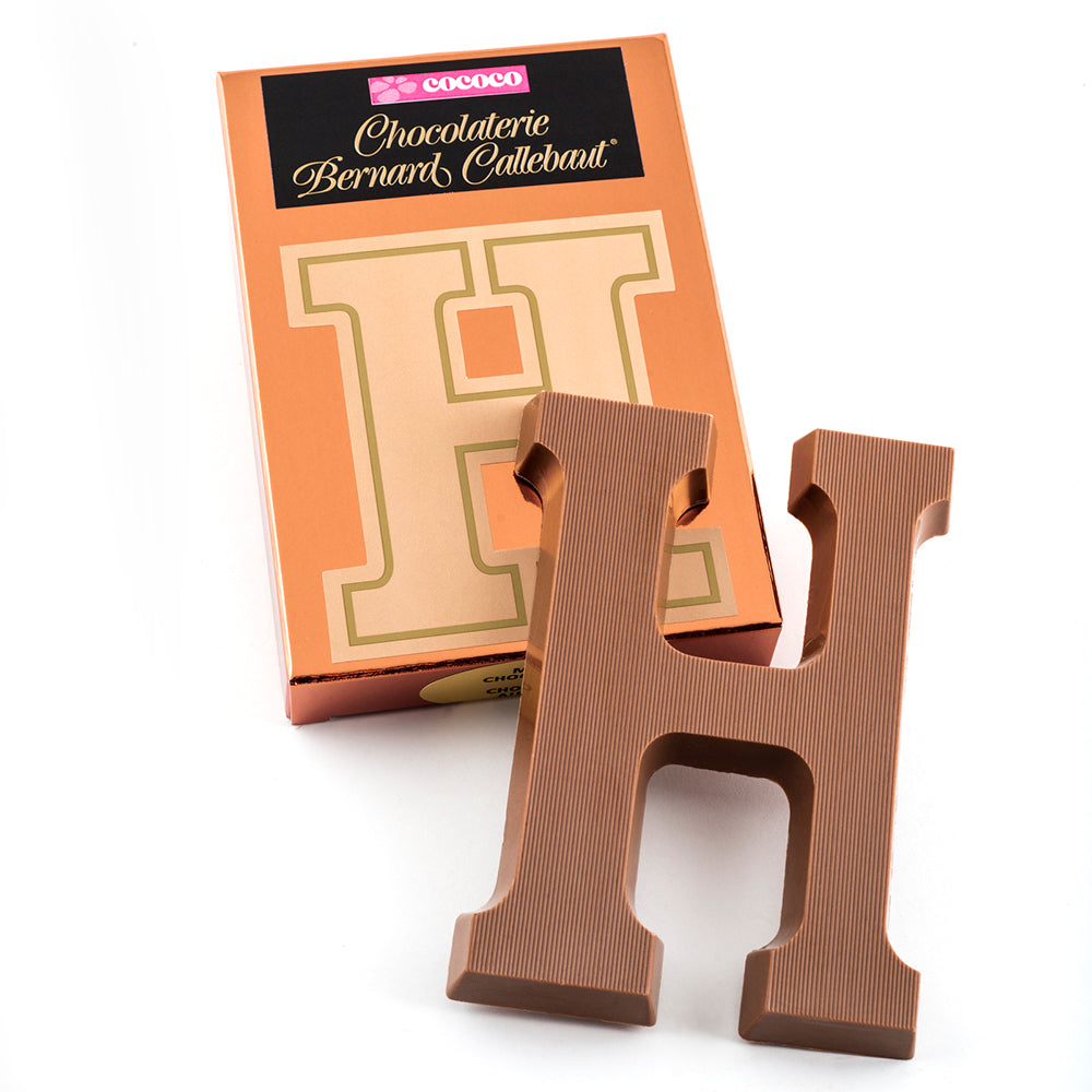 Solid Milk Chocolate Letters | Chocolaterie Bernard Callebaut®